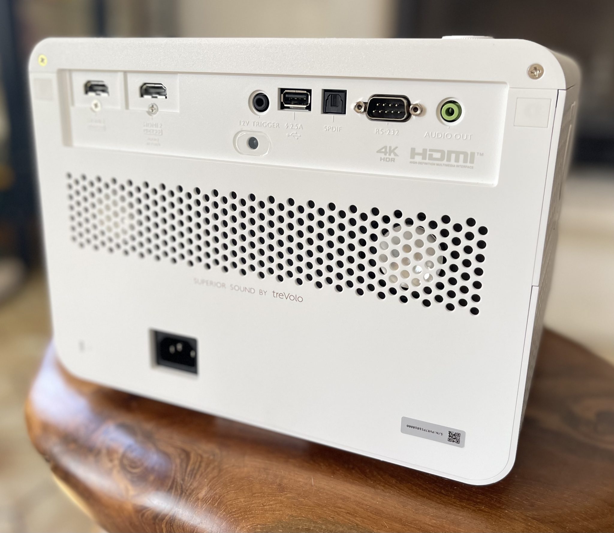 BenQ X3100i réception du projecteur pour un futur test - Mondoprojos.fr